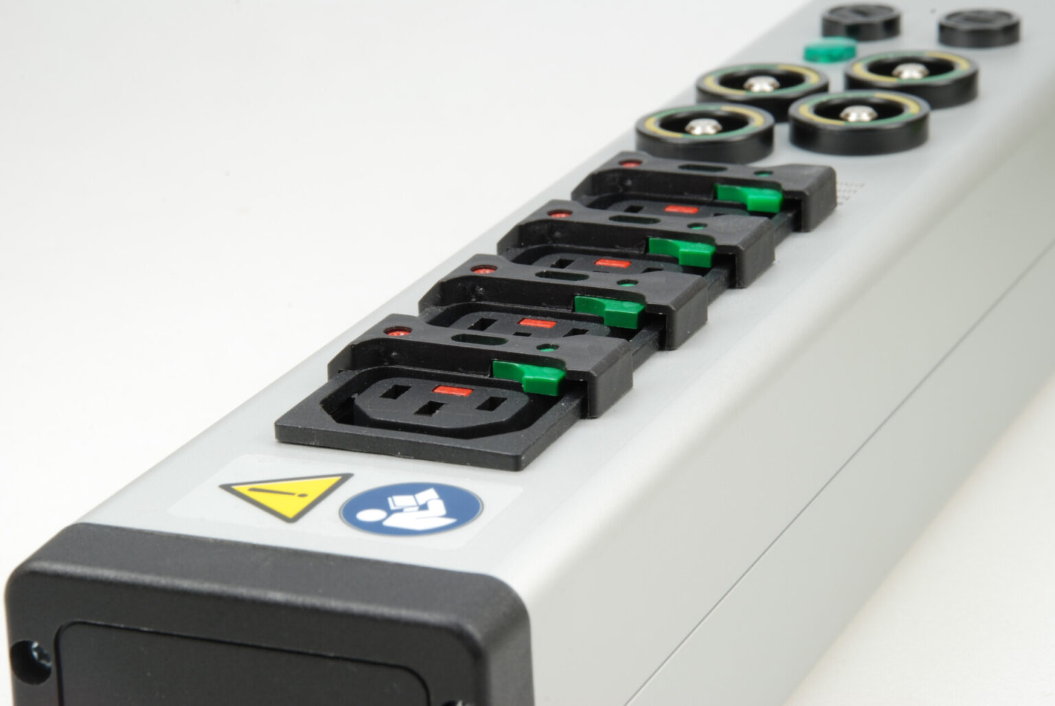 NEW - Medical socket strips with IEC-lock sockets - Ehmann
